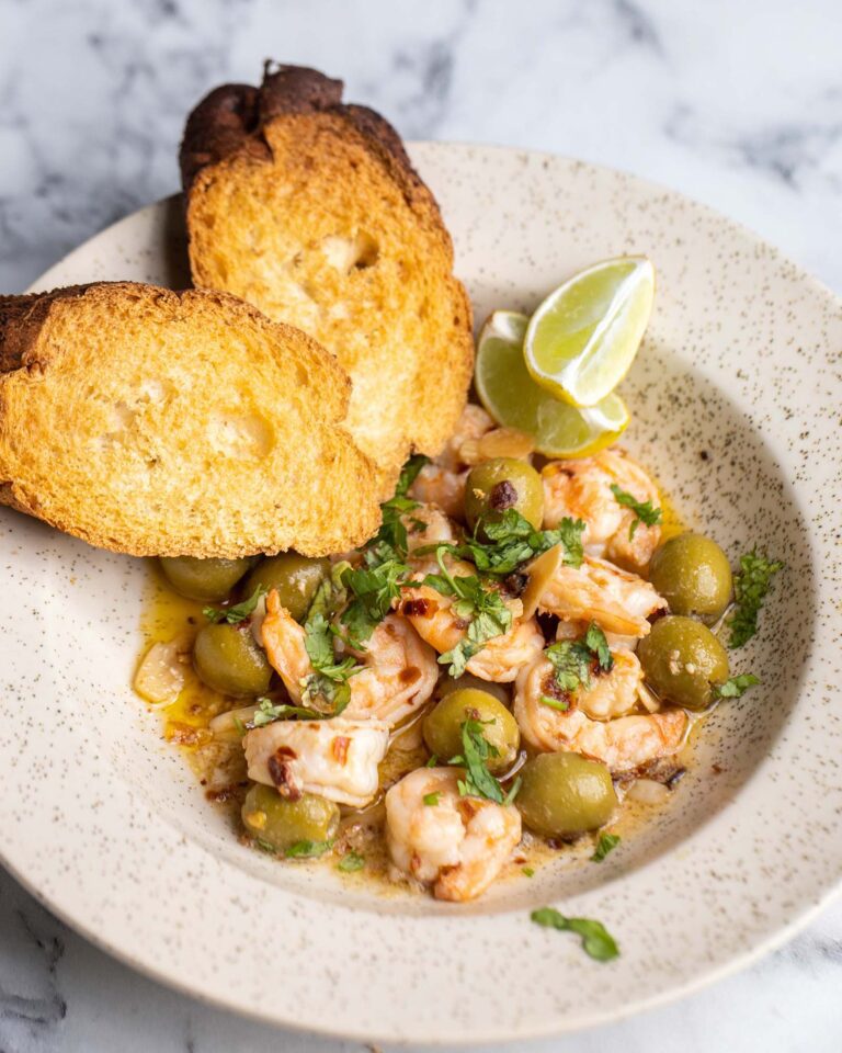 Gambas al Ajillo - 10 minute Spanish garlic shrimp - ChompSlurrpBurp